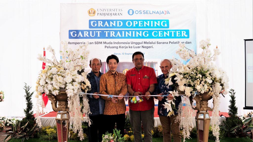Grand Opening Garut Training Center: Kolaborasi PT OS Selnajaya Indonesia dan Universitas ...